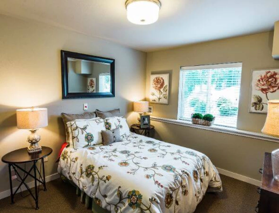 Senior & Assisted Living El Dorado West - Burien WA | Village Concepts