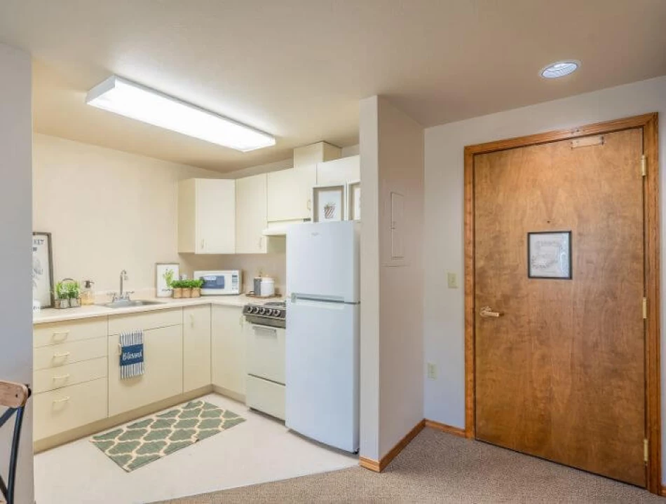 Senior & Assisted Living Mill Ridge - Milton WA | Village Concepts