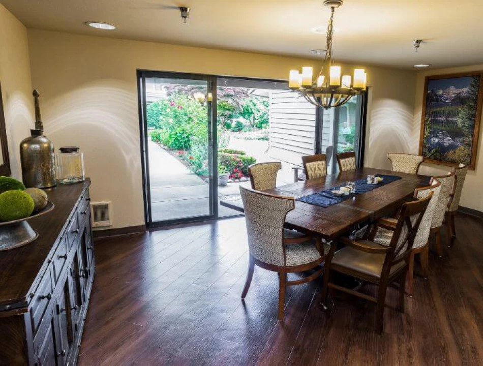 Senior & Assisted Living Country Meadow - Sedro-Woolley WA | Village ...