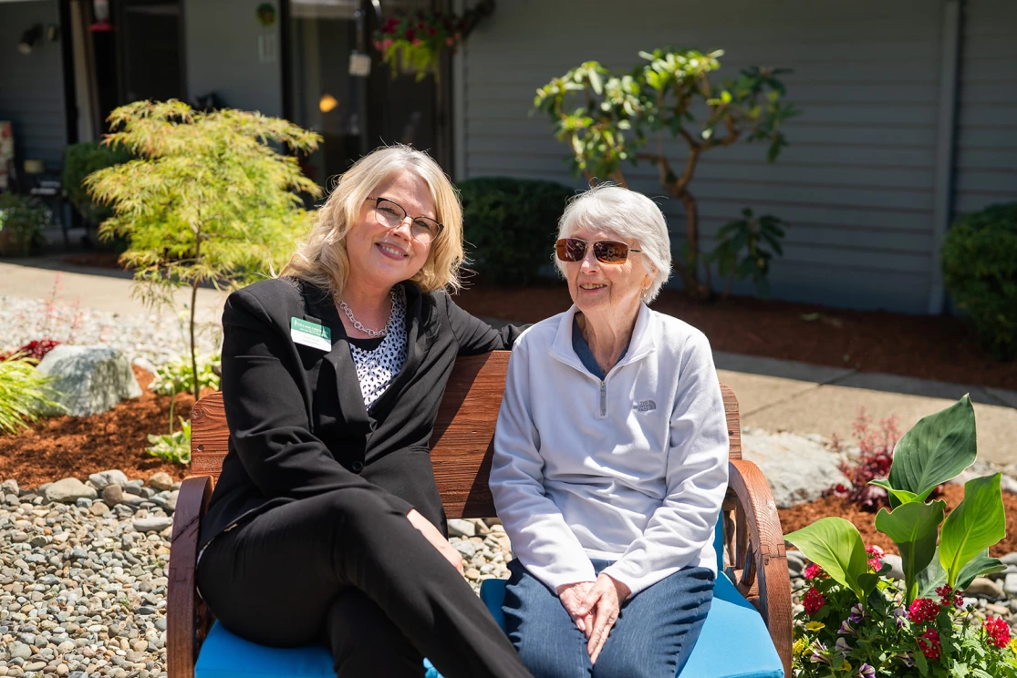 Senior & Assisted Living Country Meadow - Sedro-Woolley WA | Village ...